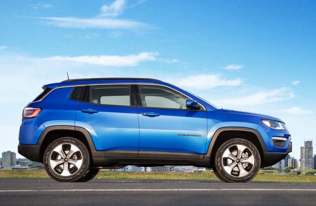 jeep-compass-brasil-perfil - Mega Autos