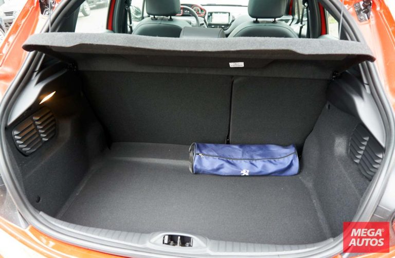 Peugeot-208-GT-prueba-baul - Mega Autos