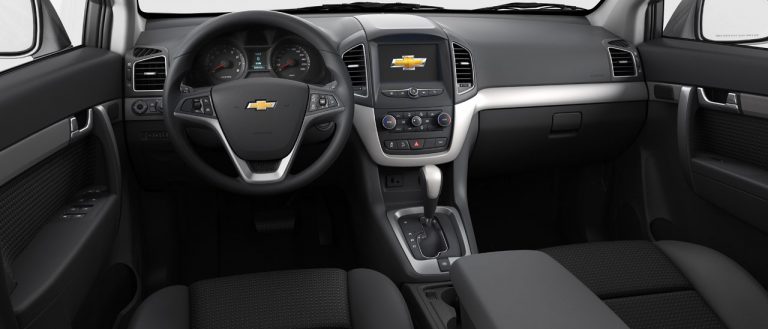 Chevrolet-Captiva-interior - Mega Autos