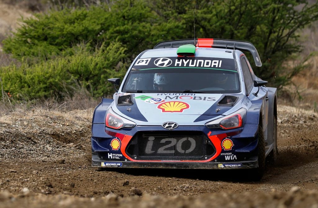 Hyundai-WRC-2017-3 - Mega Autos