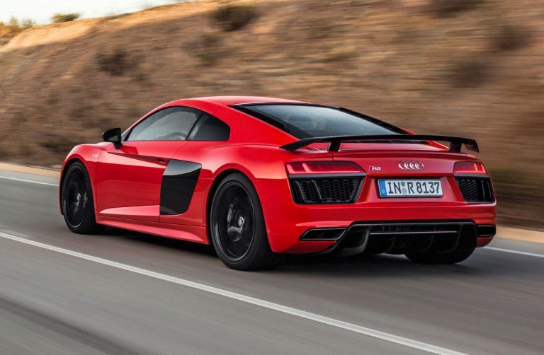 Audi-R8-V10-plus-dinamic-red-back - Mega Autos