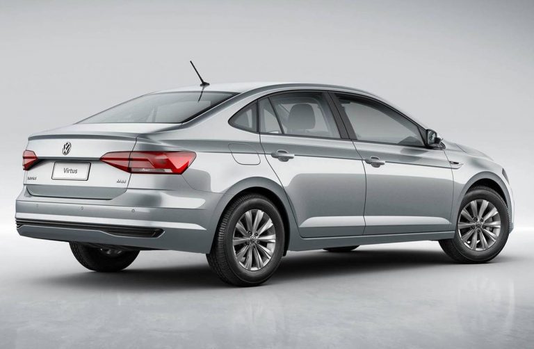 volkswagen-virtus-2018-gris-trasera - Mega Autos