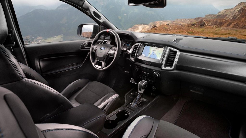 ford-ranger-raptor-2019-interior - Mega Autos