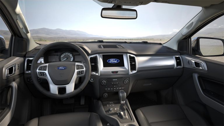 Ford-Ranger-2020-Limited-interior - Mega Autos