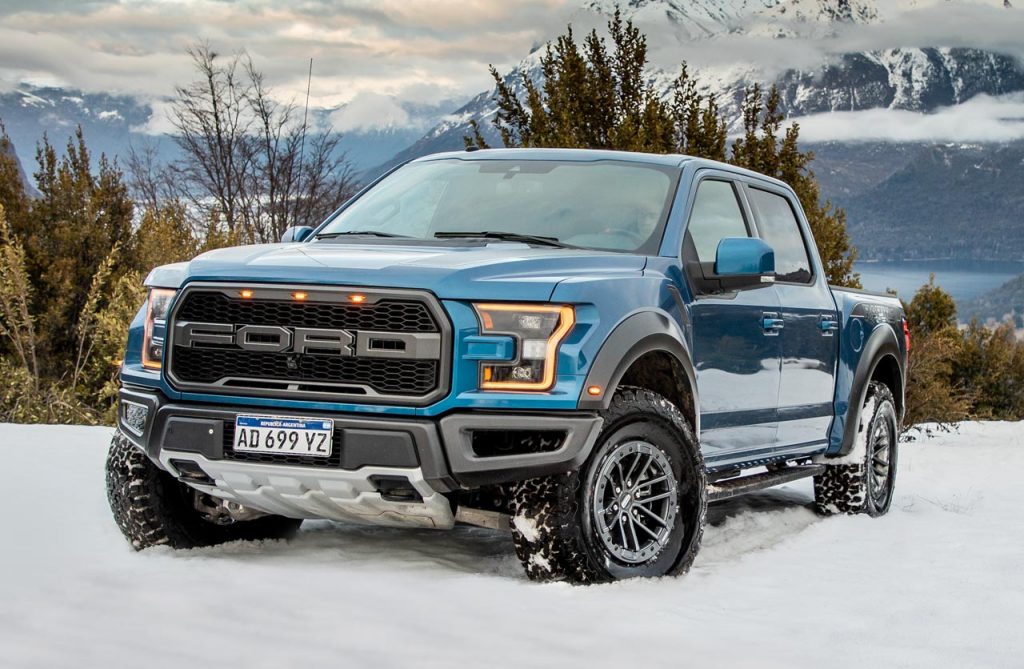 Ford-F-150-Raptor-ar-nieve-1 - Mega Autos