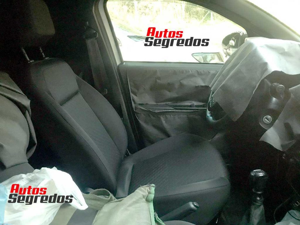 nueva-fiat-strada-cabine-simple-as-foto-interior - Mega Autos