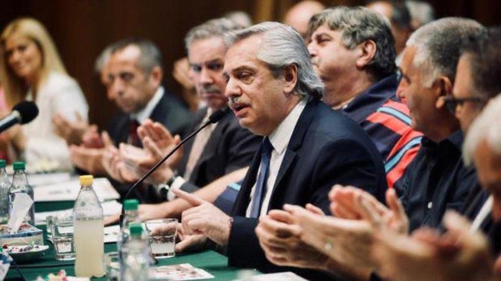 alberto-fernandez-acuerdo-automotor-2030 - Mega Autos