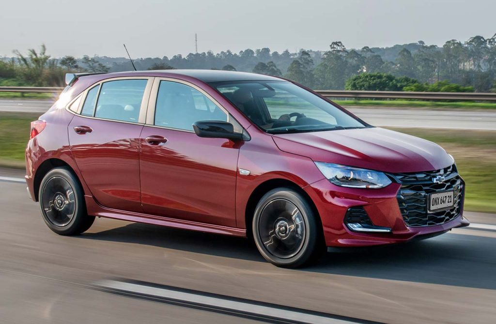 Onix-RS-dinamica - Mega Autos