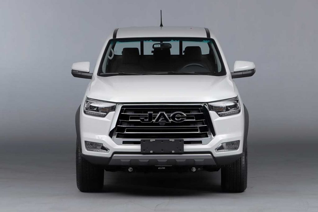 JAC avanza con su pick up eléctrica en la región - Mega Autos