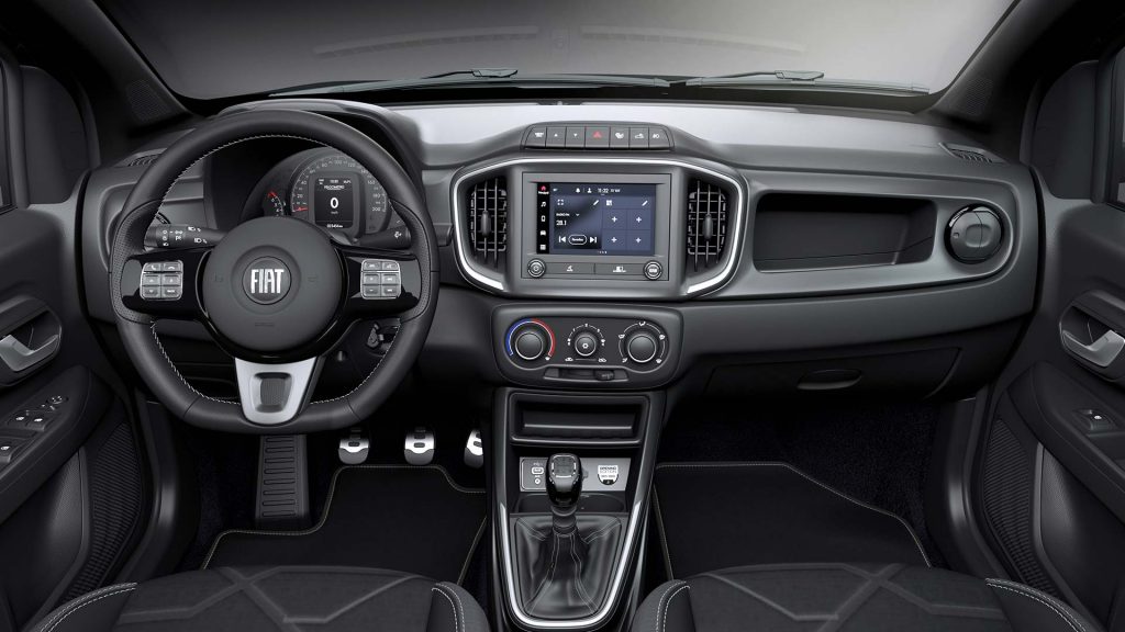 Nueva-Fiat-Strada-Opening-Edition-interior - Mega Autos