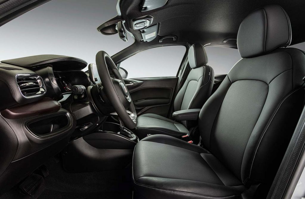 Fiat-Cronos-Precision-2023-interior-1 - Mega Autos