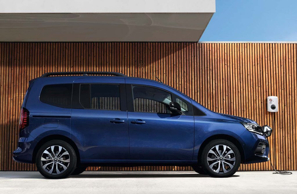 Nueva-Renault-Kangoo-E-Tech-Electric-lateral - Mega Autos