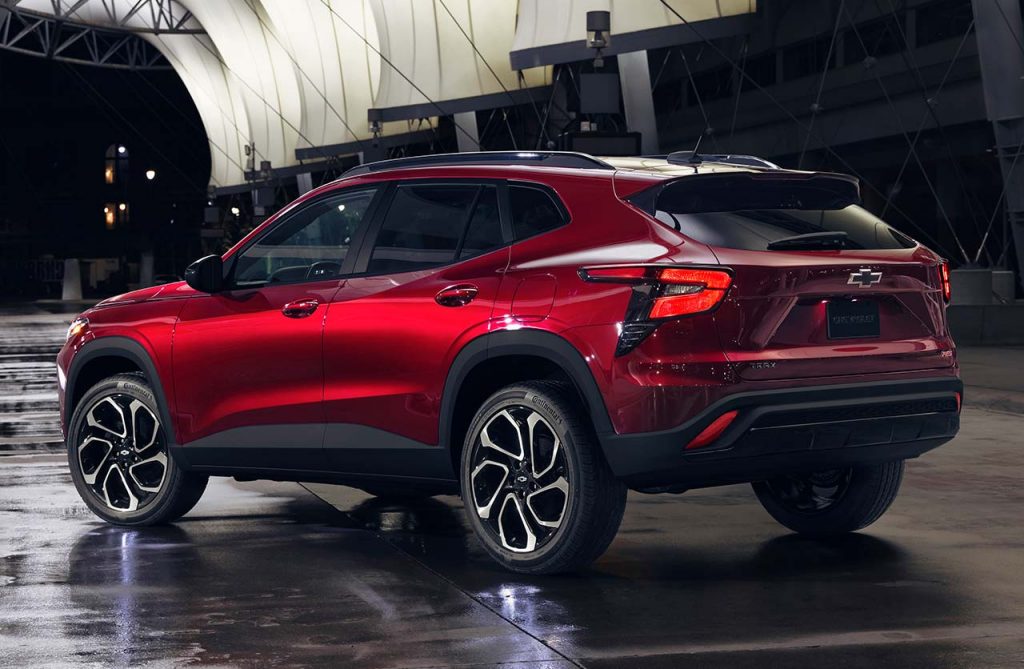 chevrolet-trax-rs-2024-trasera - Mega Autos