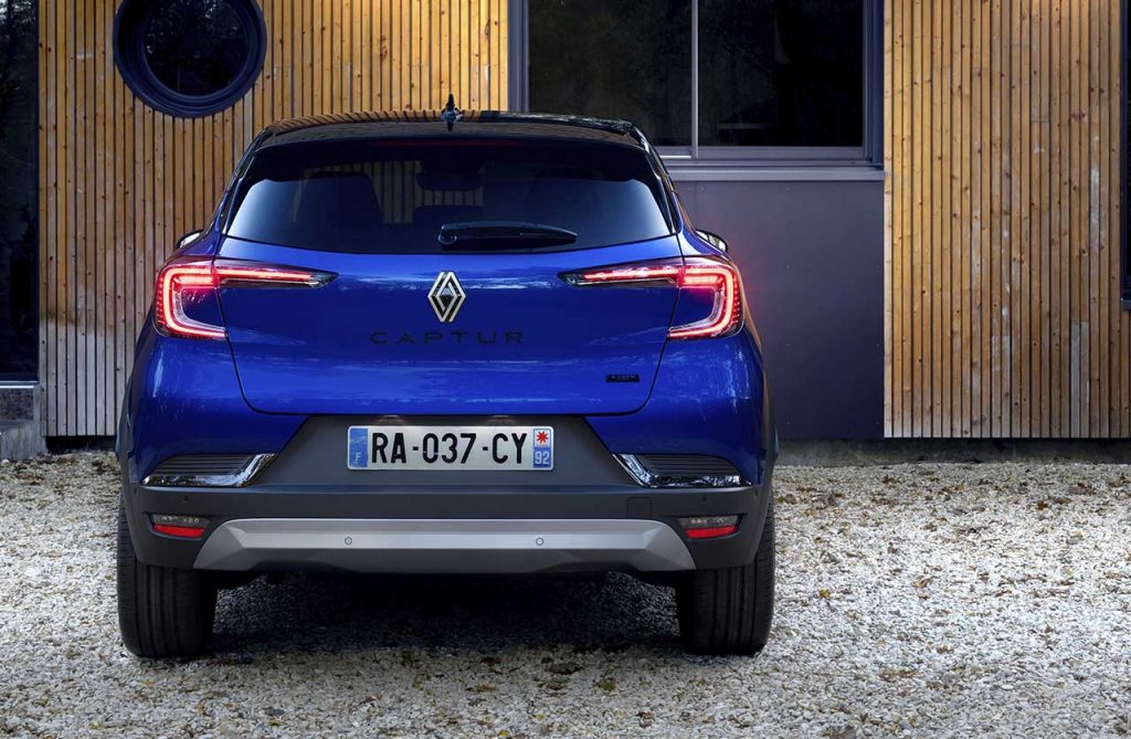 New-Renault-Captur-E-Tech-Hybrid-Esprit-Alpine-023 - Mega Autos