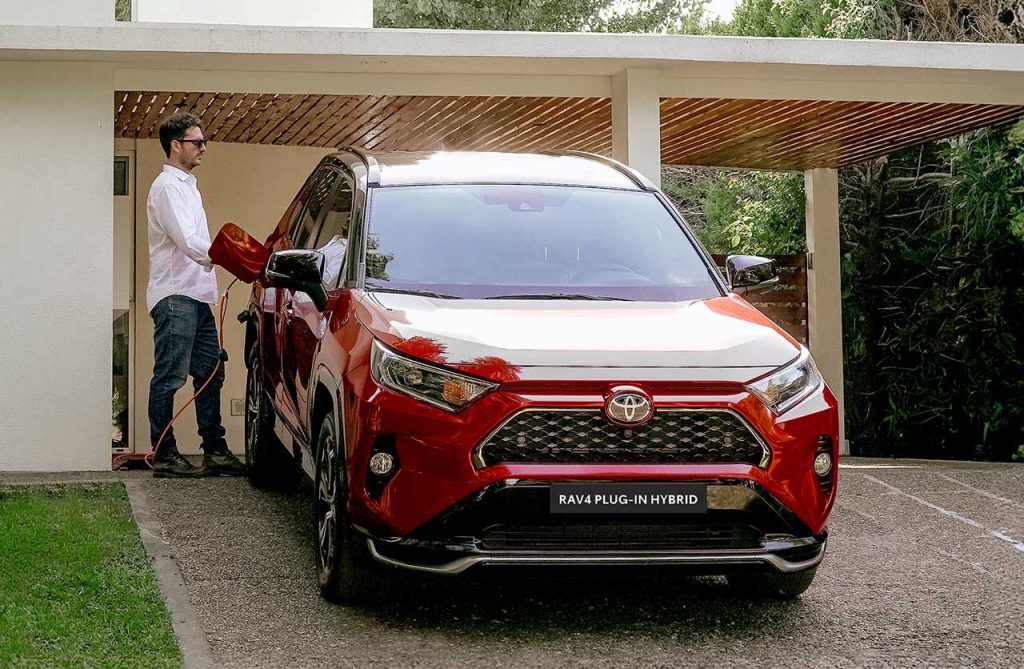 Toyota-RAV4-PHEV-5 - Mega Autos