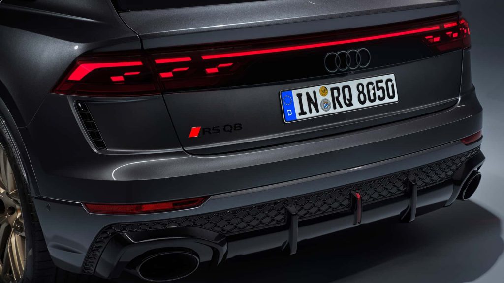audi-rs-q8-performance-2024 (7) - Mega Autos
