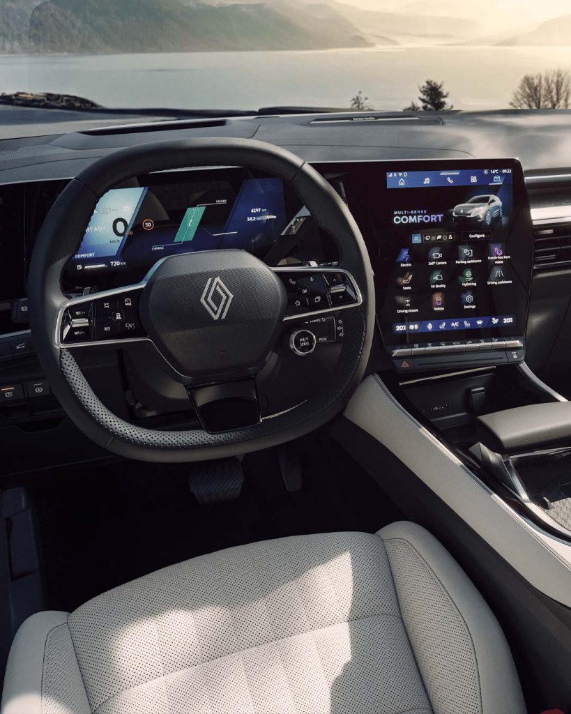 Renault-Rafale-interior - Mega Autos