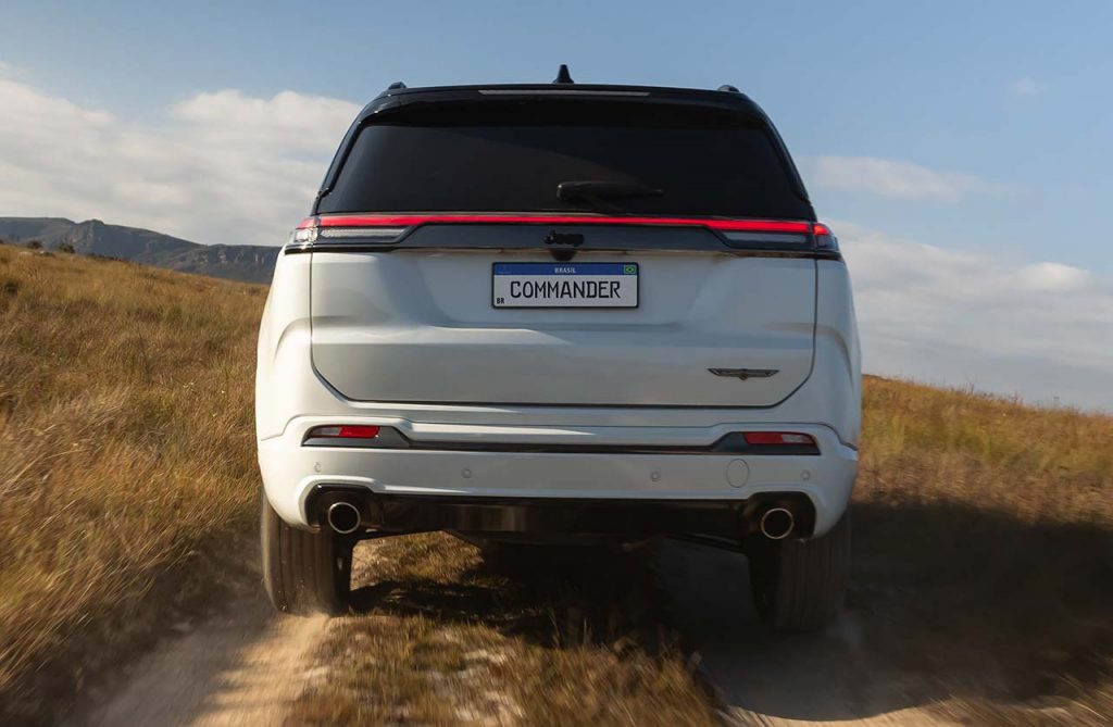 Jeep presentó el Commander 2026: qué cambió - Mega Autos